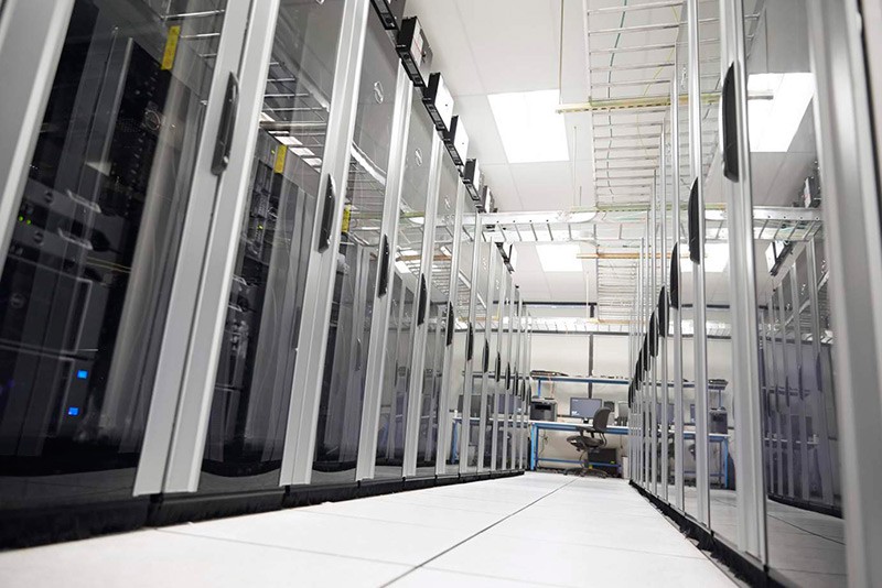 Dell | Data Center Solutions | Insight